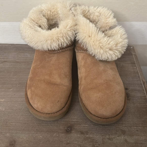 UGG | Shoes | Authentic Ugg Boots Low Ankle Sz 7 Chestnut Color | Poshmark